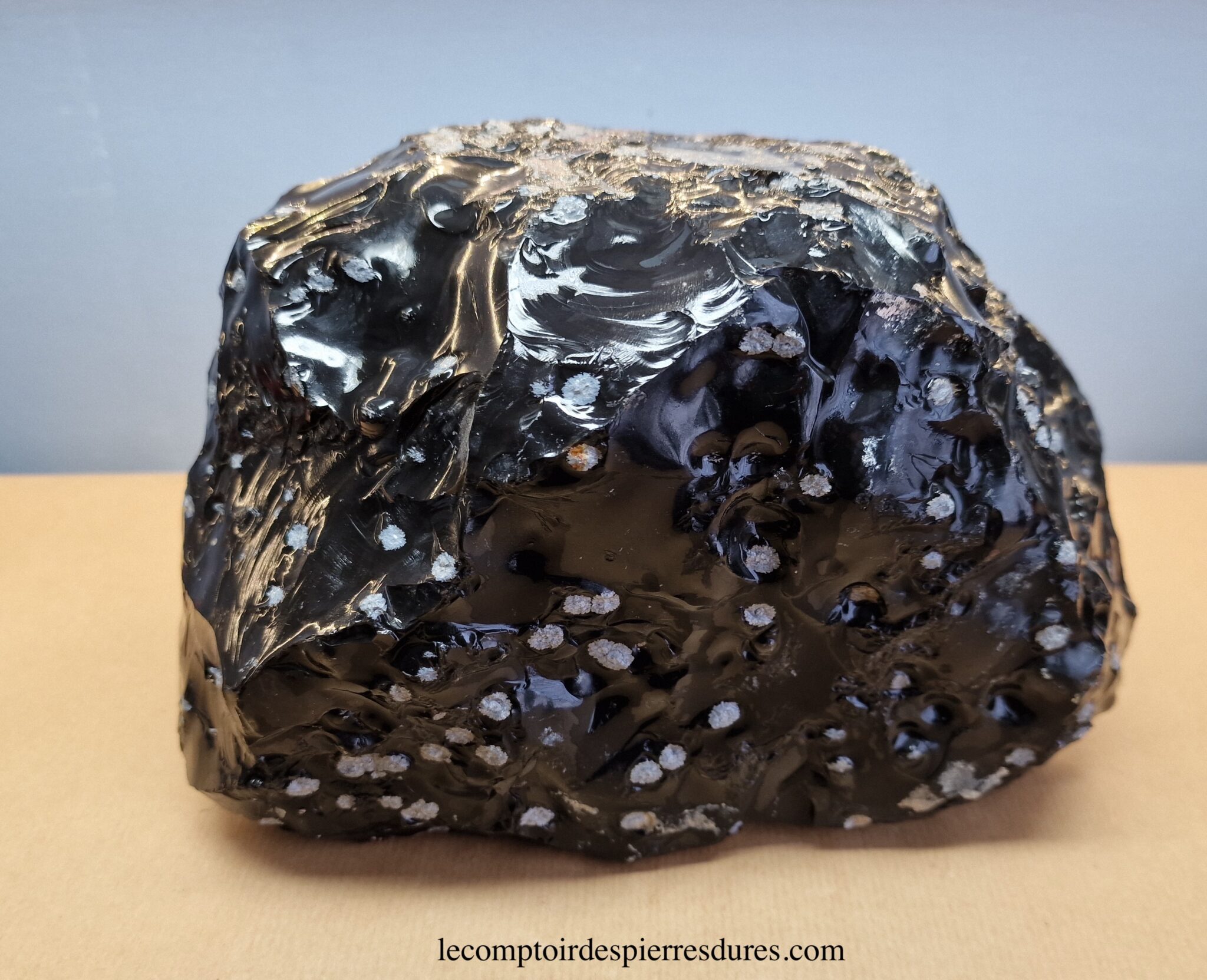 Obsidienne – Le Comptoir des Pierres Dures