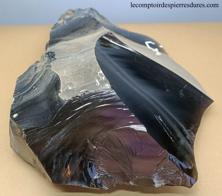 Obsidienne – Le Comptoir des Pierres Dures