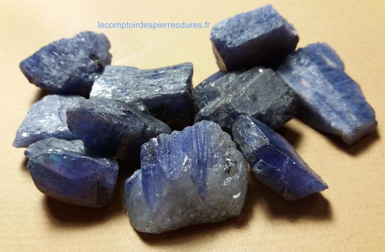 Tanzanite – Le Comptoir des Pierres Dures